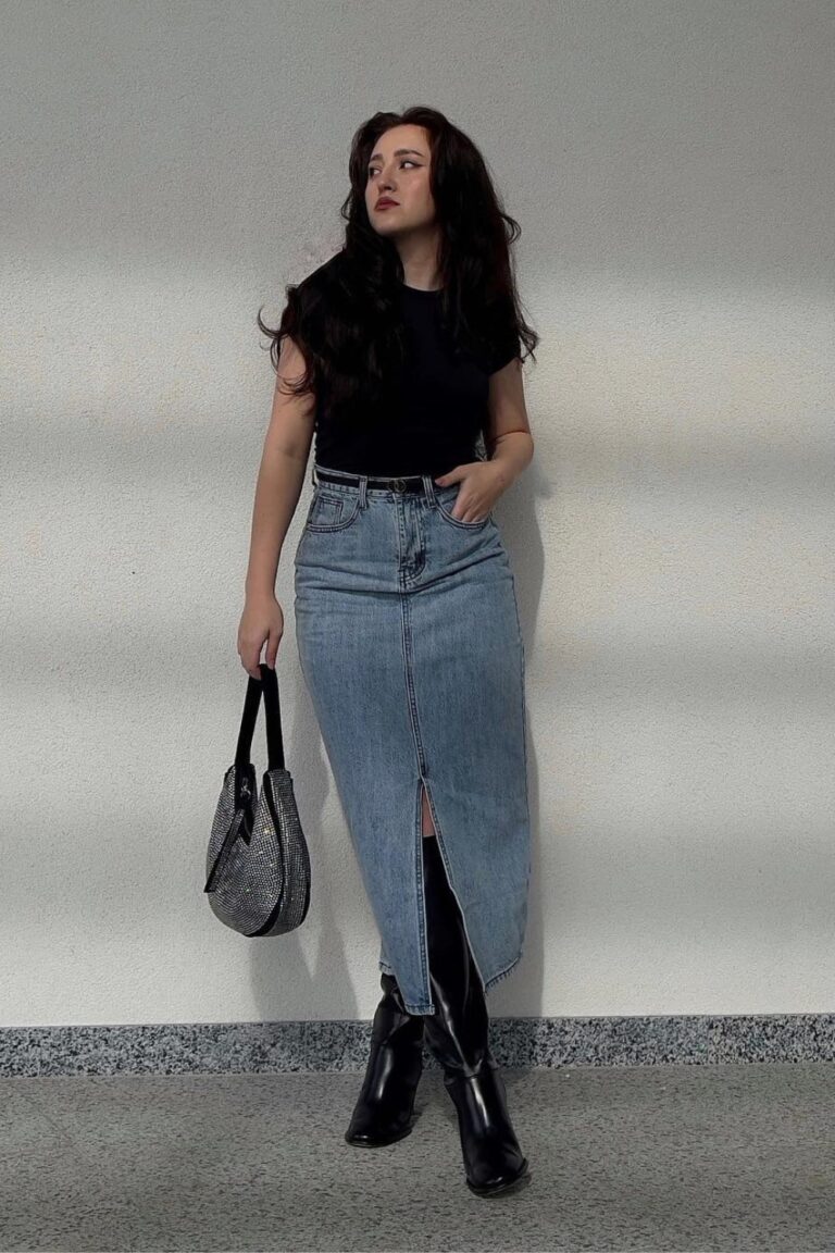 28 Stylish Denim Skirt Outfit Ideas You'll Want to Try ASAP