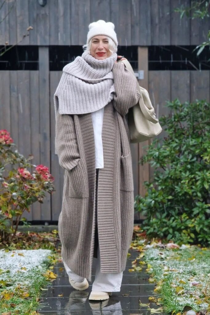 How to Style a Long Cardigan: 14 Chic Outfit Ideas You'll Love