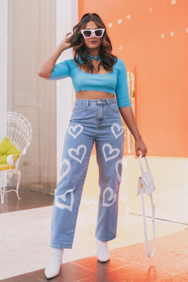 70s Outfit Ideas to Channel Your Inner Retro Queen
