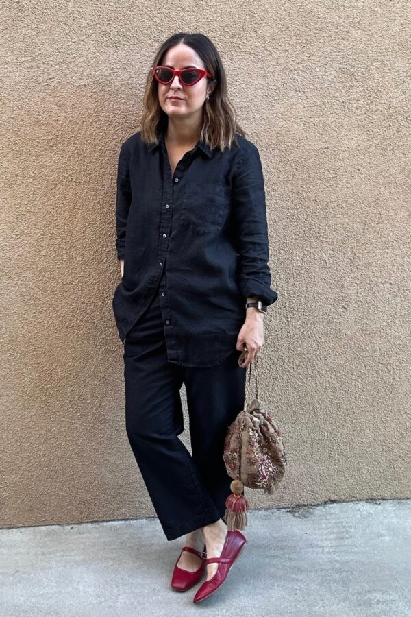 22 Chic All Black Outfits That Will Make You Look Effortlessly Stylish