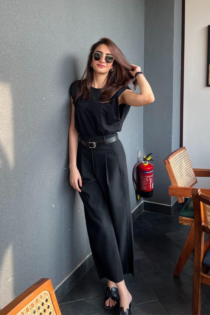 22 Chic All Black Outfits That Will Make You Look Effortlessly Stylish