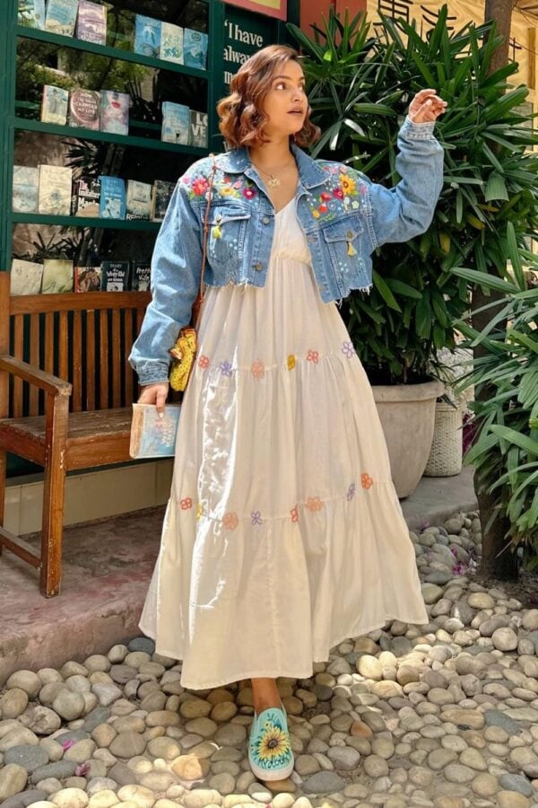 18 Stylish Jean Jacket Outfits That Will Elevate Your Wardrobe