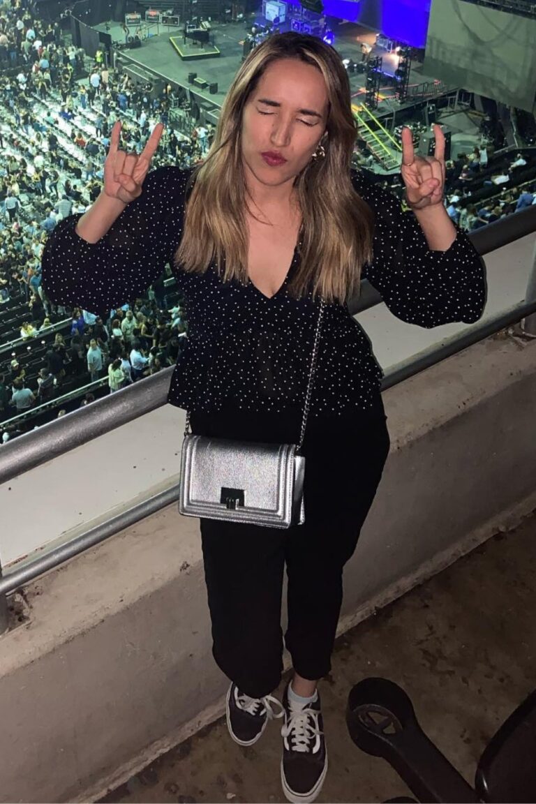 What to Wear to a Journey Concert: 18 Stylish Outfit Ideas You'll Love