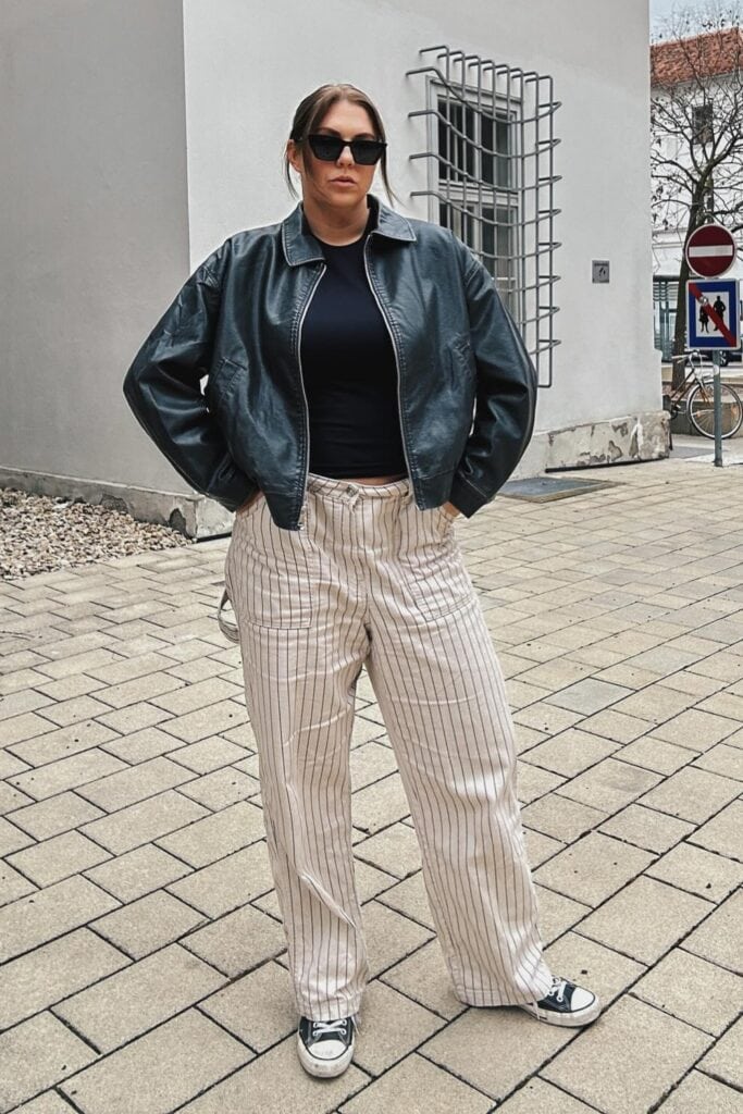 17 Trendy Striped Pants Outfits That Will Elevate Your Style