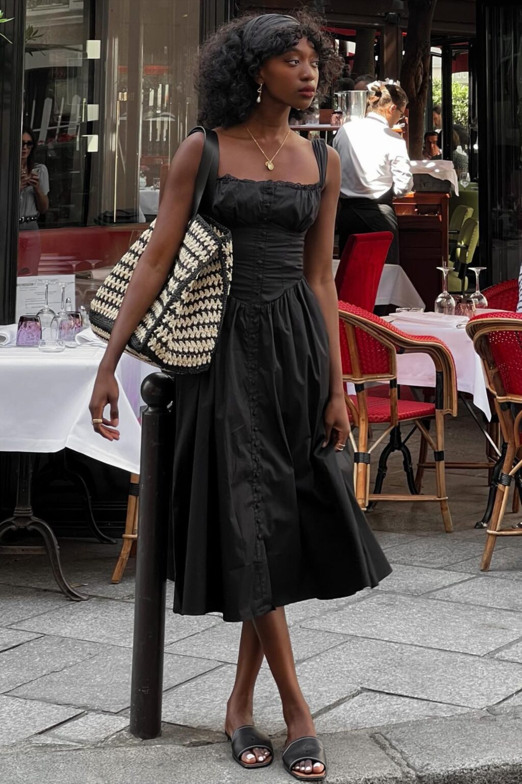 20 Chic All Black Outfit Ideas That Never Go Out of Style