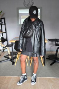 22 Edgy Leather Skirt Outfits for an Effortlessly Cool Look