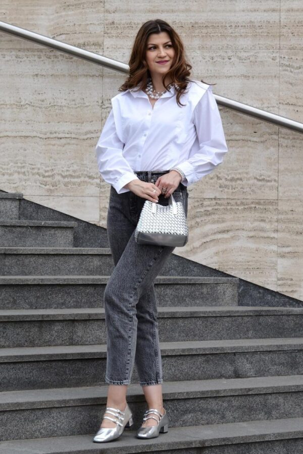 21 Trendy Mom Jeans Outfit Ideas