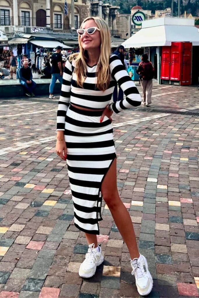 What to Wear in Greece: 35 Chic Outfit Ideas That Won't Make You Look ...