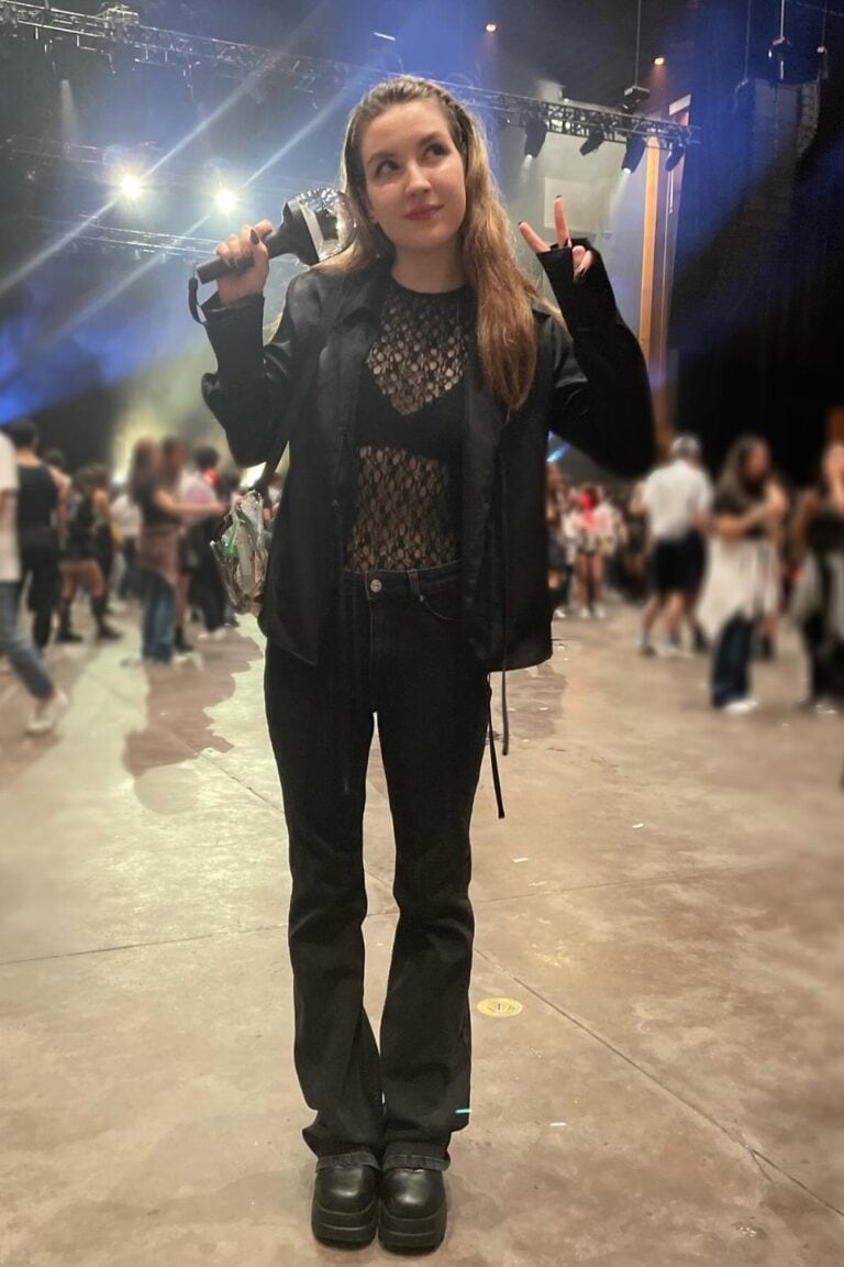 19 Best K-pop Concert Outfits That'll Make You Stand Out From The Crowd