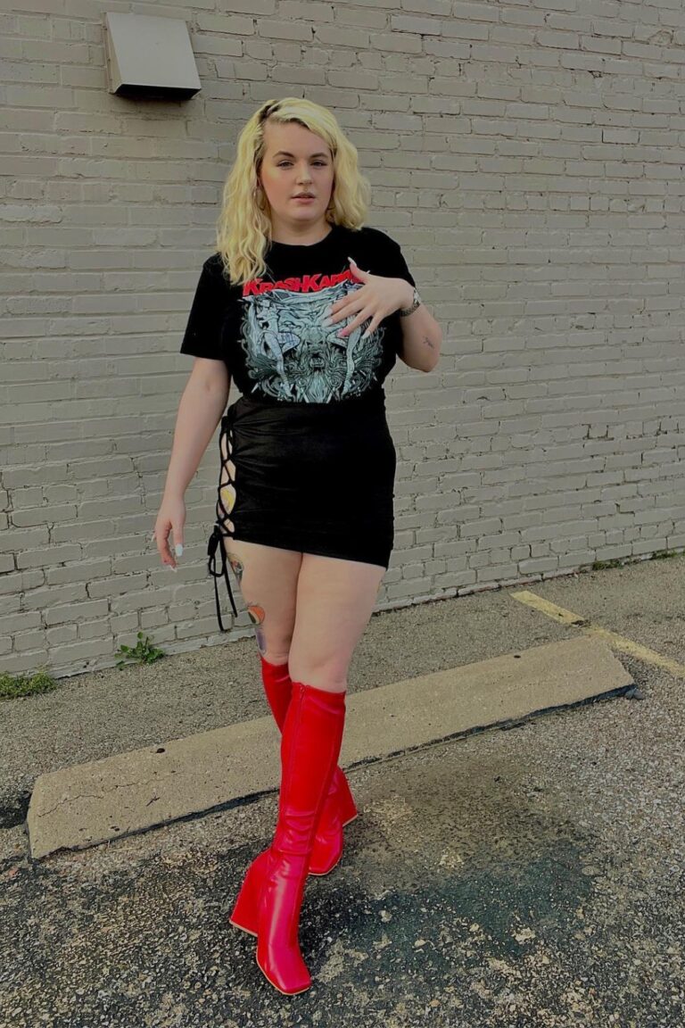 Rock Concert Outfit Ideas: 16 Edgy and Cool Looks to Wear to a Show