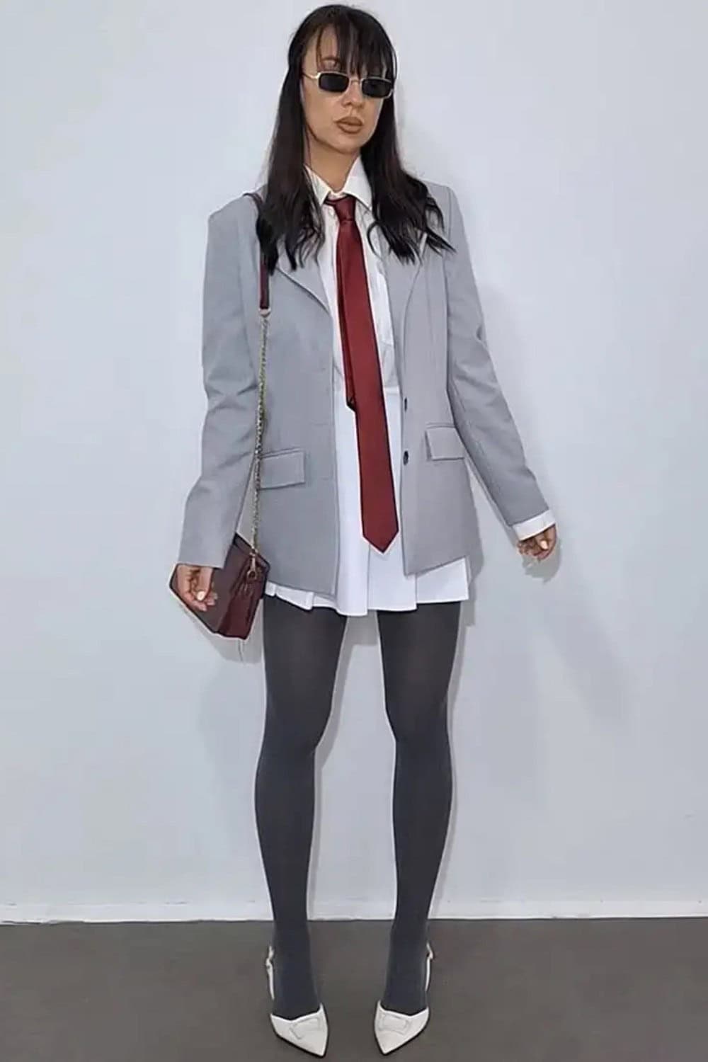 16 Chic Outfits with Tights