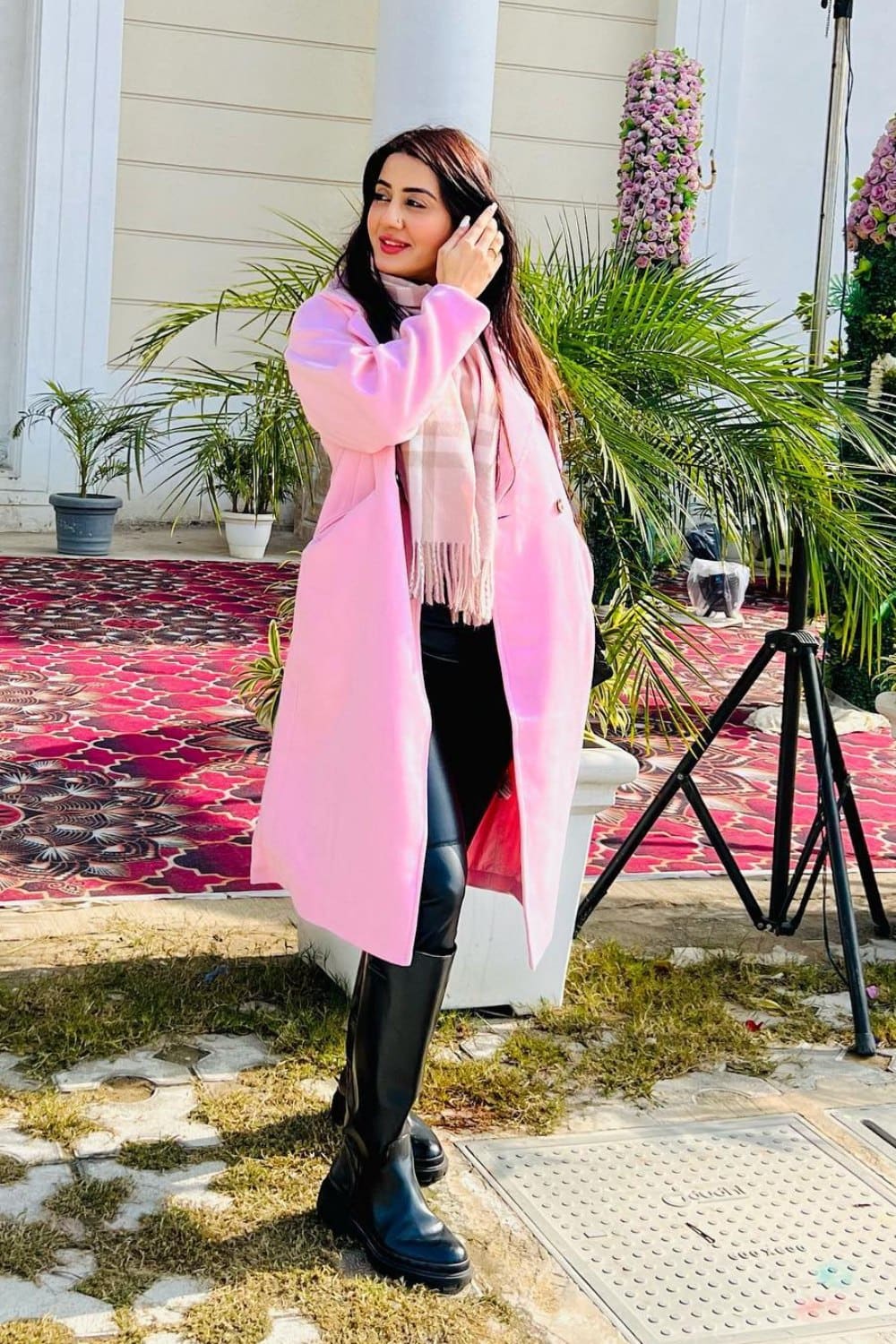 18 Pink Blazer Outfit Ideas That'll Make You Look Effortlessly Chic