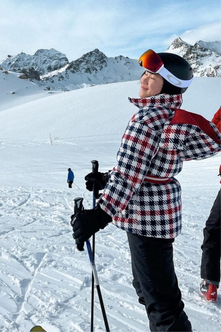 11 Chic Skiing Outfits That'll Have You Looking Fresh on the Slopes