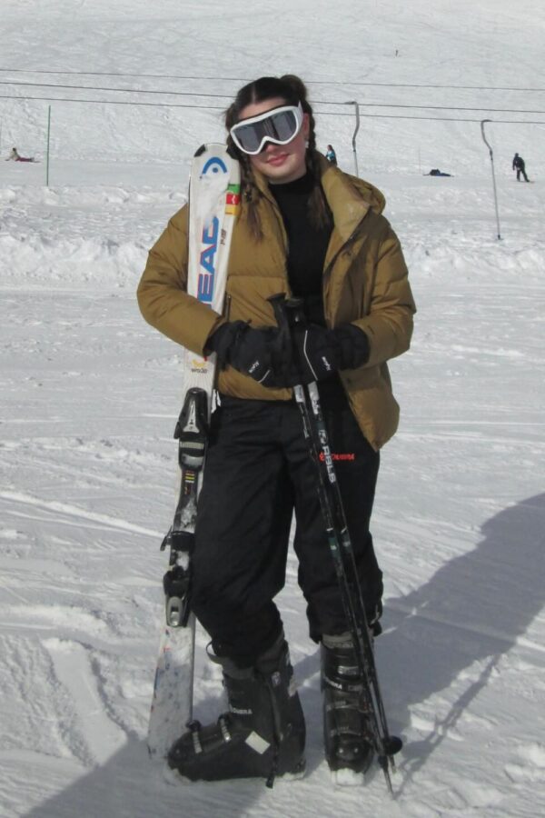 11 Chic Skiing Outfits That'll Have You Looking Fresh on the Slopes