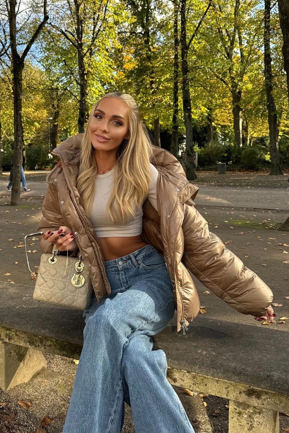 25 Beige Outfit Ideas to Elevate Your Wardrobe
