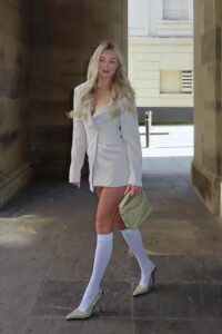 25 Beige Outfit Ideas to Elevate Your Wardrobe