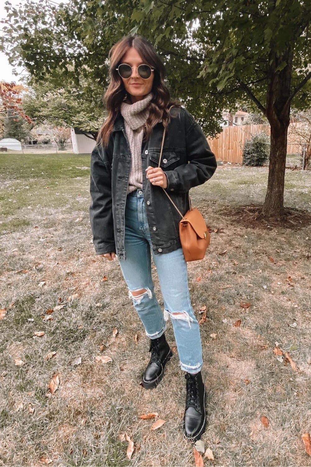 18 Stylish Combat Boot Outfits for Every Occasion