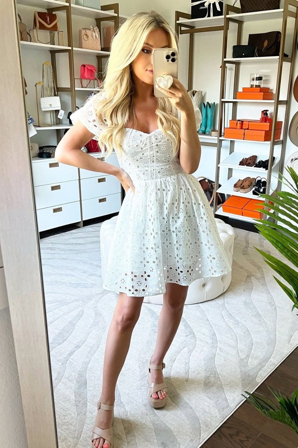 14 Stunning Graduation Outfit Ideas to Make Your Big Day Unforgettable