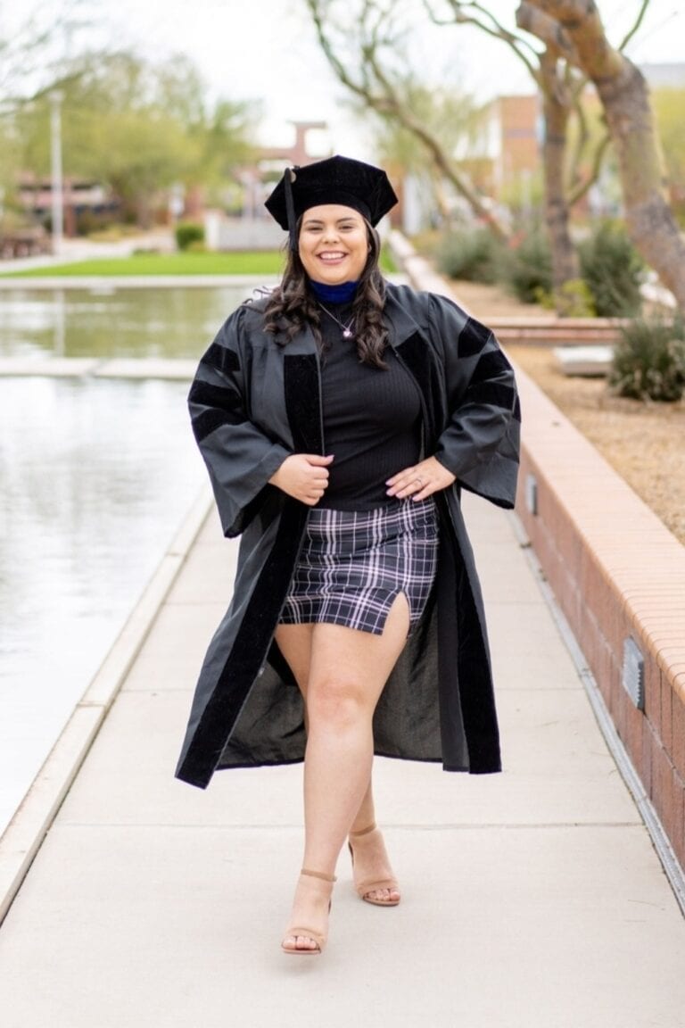 14 Stunning Graduation Outfit Ideas to Make Your Big Day Unforgettable