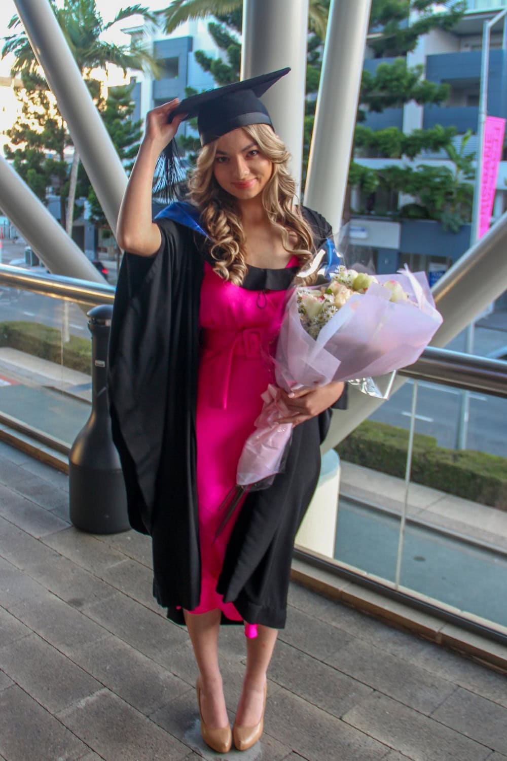 14 Stunning Graduation Outfit Ideas to Make Your Big Day Unforgettable