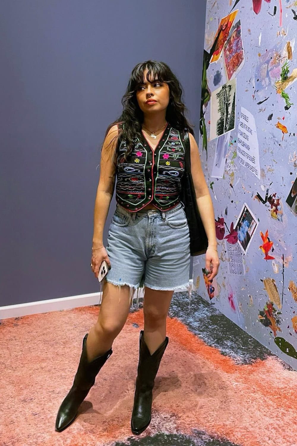 20 Stylish Jean Shorts Outfits for Every Summer Occasion