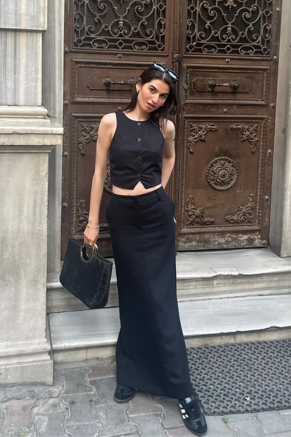 23 Stylish Long Skirt Outfit Ideas for Every Occasion