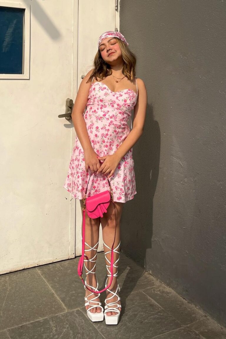 20 Stunning Pink Outfit Ideas to Elevate Your Style