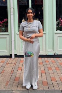 19 Stunning Silver Outfit Ideas That Will Make You Shine