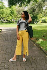 18 Stunning Yellow Pants Outfit Ideas to Brighten Your Wardrobe