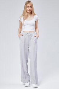 16 Palazzo Pants Outfits That Will Make You Look Effortlessly Chic
