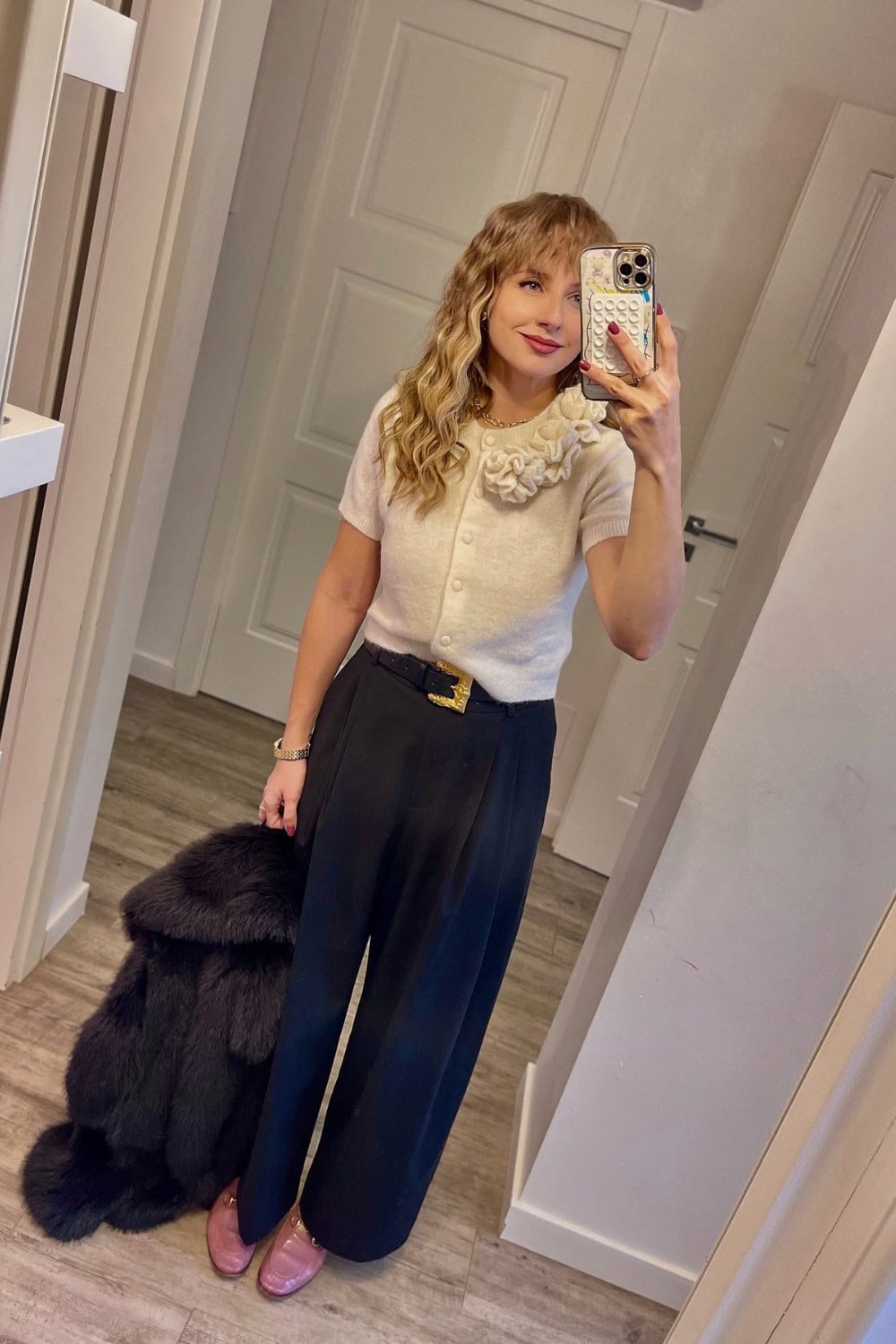 16 Palazzo Pants Outfits That Will Make You Look Effortlessly Chic