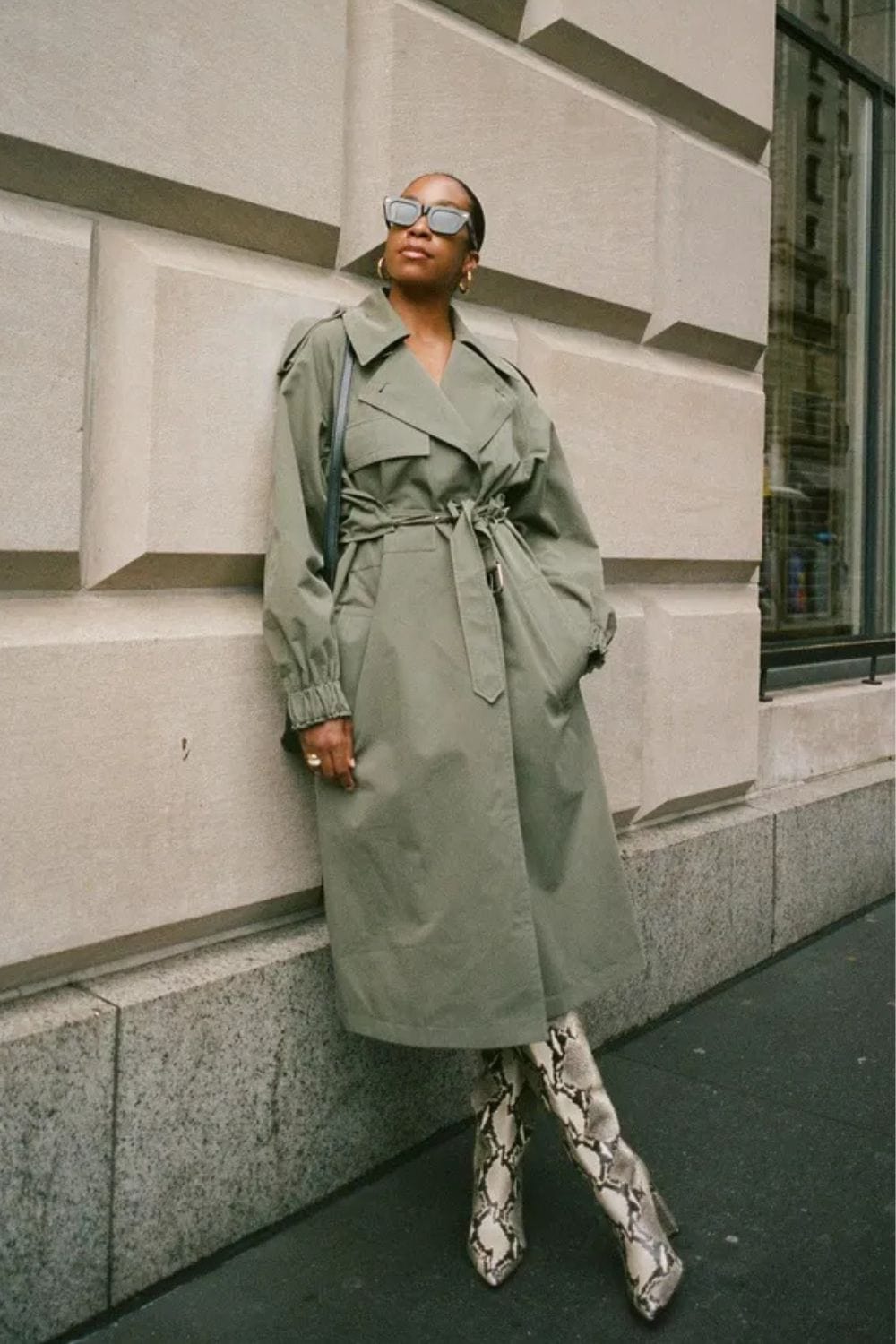 18 Rain-Ready Outfits That Are Stylish and Practical