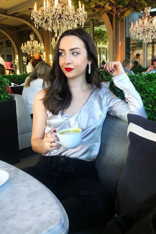 20 Stylish First Date Outfits That Will Make A Lasting Impression