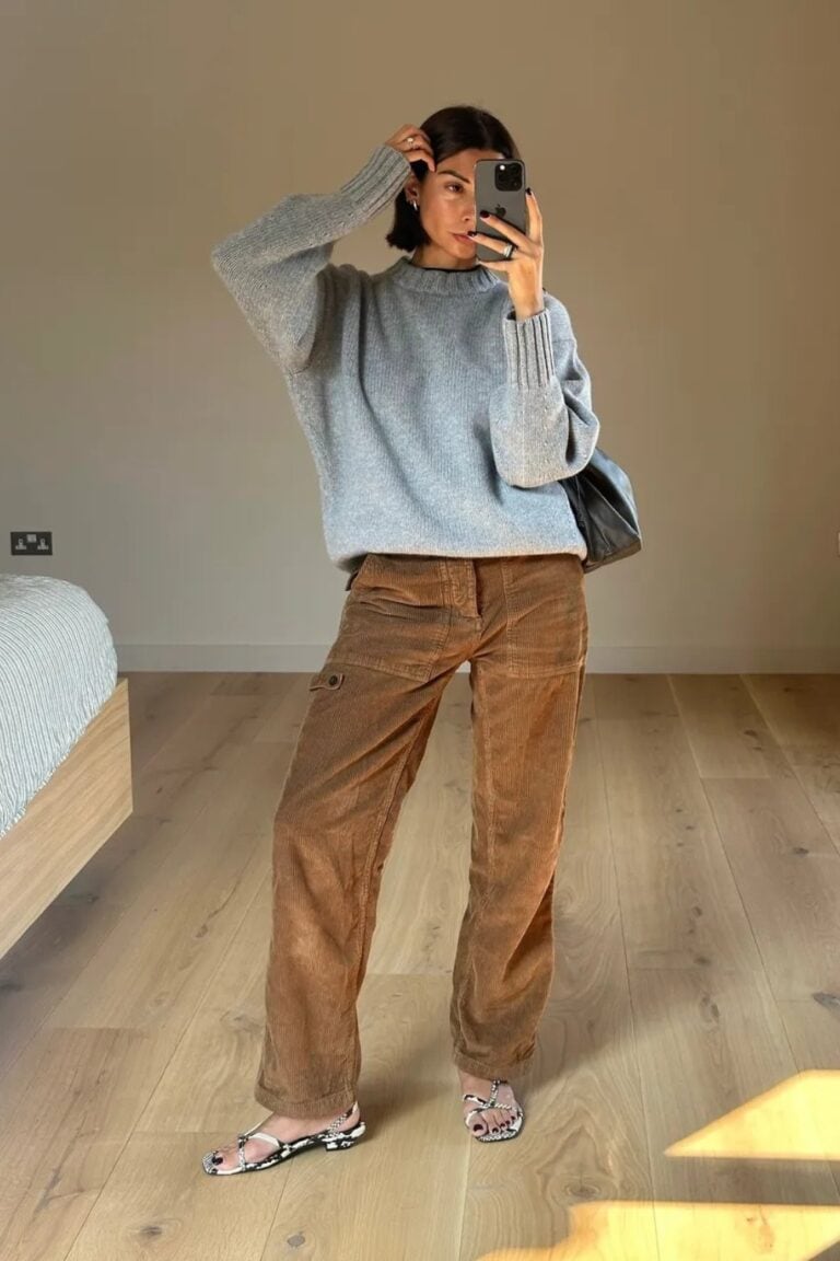 18 Cool Corduroy Pants Outfits to Copy Right Now