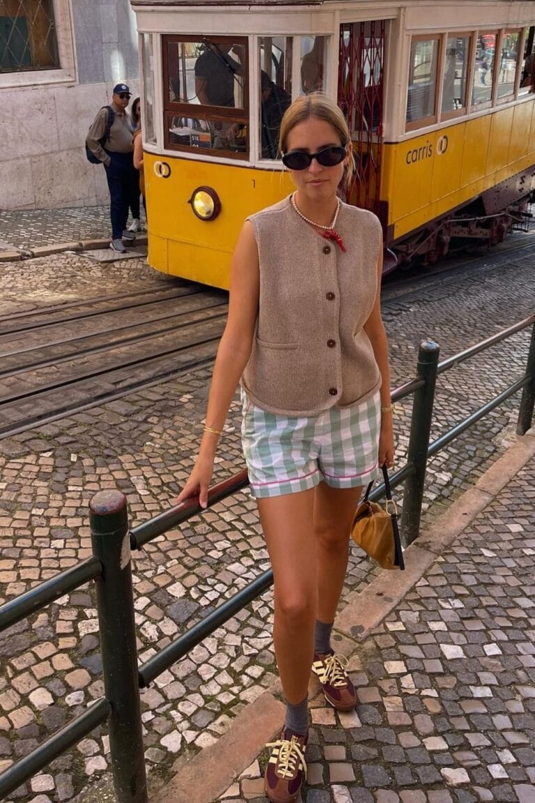 25 Stunning Portugal Outfit Ideas That'll Make You Look Like a Local