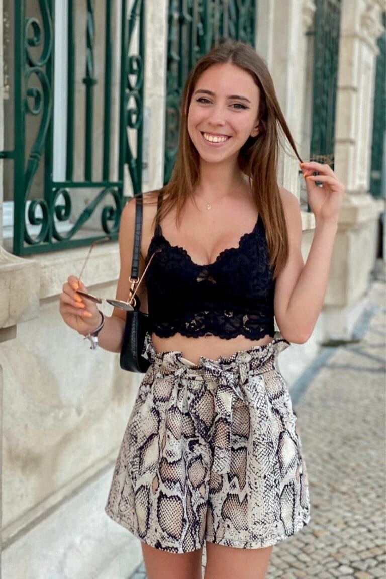 25 Stunning Portugal Outfit Ideas That'll Make You Look Like a Local